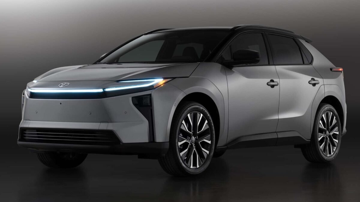 2026 Toyota bZ First Drive Review | New b(oy)Z On The Block - Drive Reviews